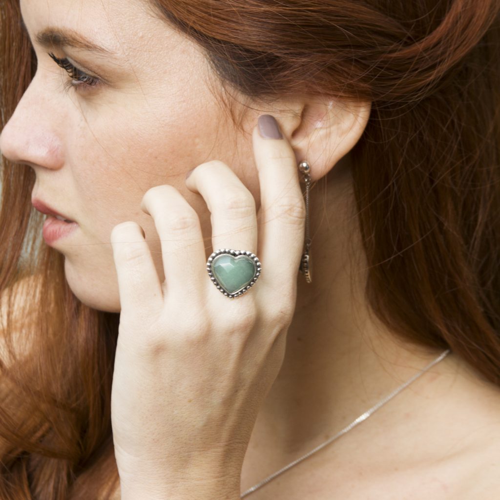 Anillo Green Heart de Plata 950 con Jade Verde – Sacha Perú